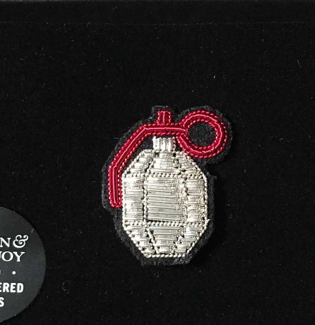 Hand-Embroidered Pins - Colibry